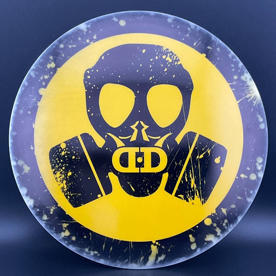 Tournament Hatchet - "DD Gas Mask" DyeMax – Rare Air Discs